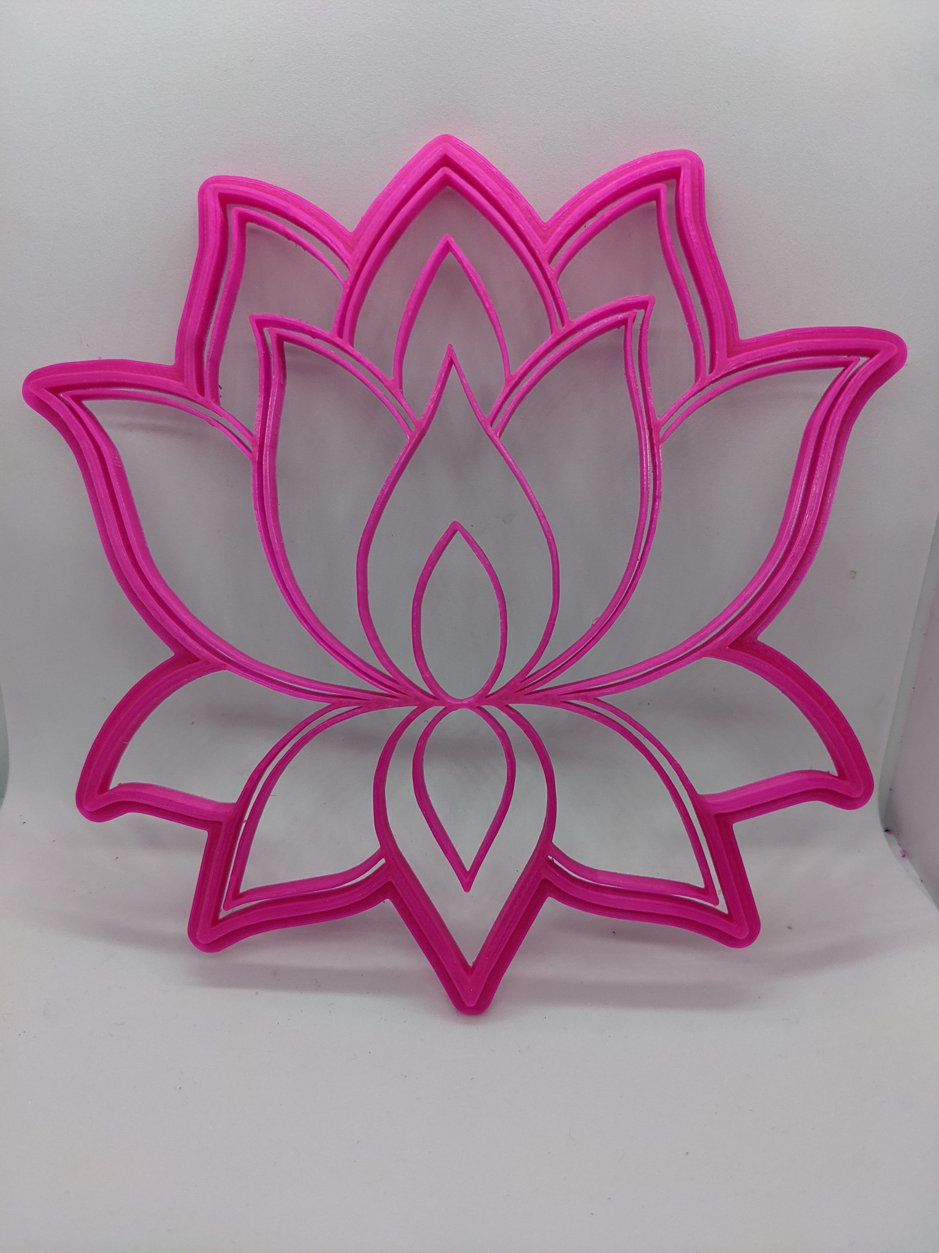 Large lotus flower cutter and stamp