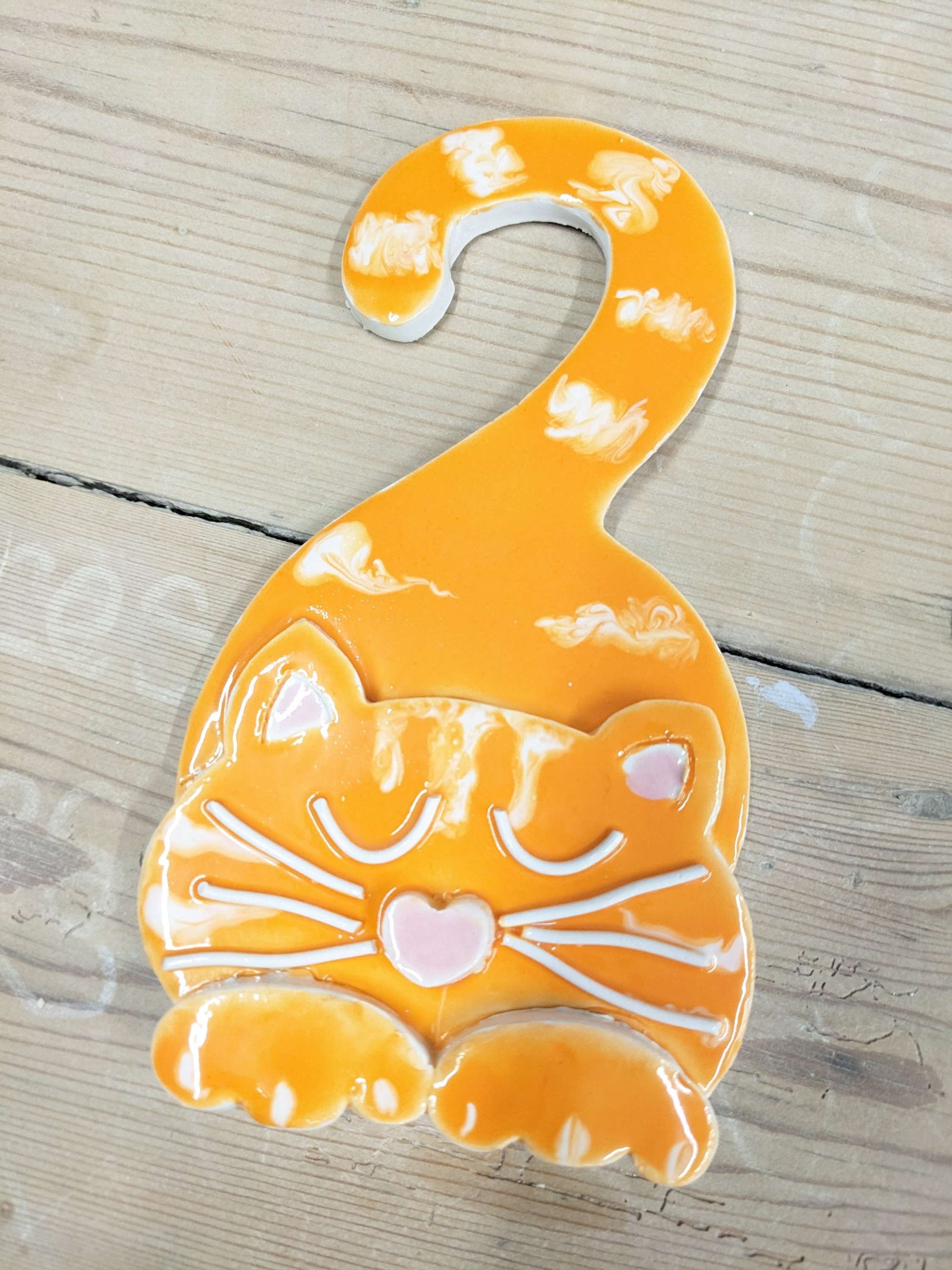 Swishy tail cat cutter set